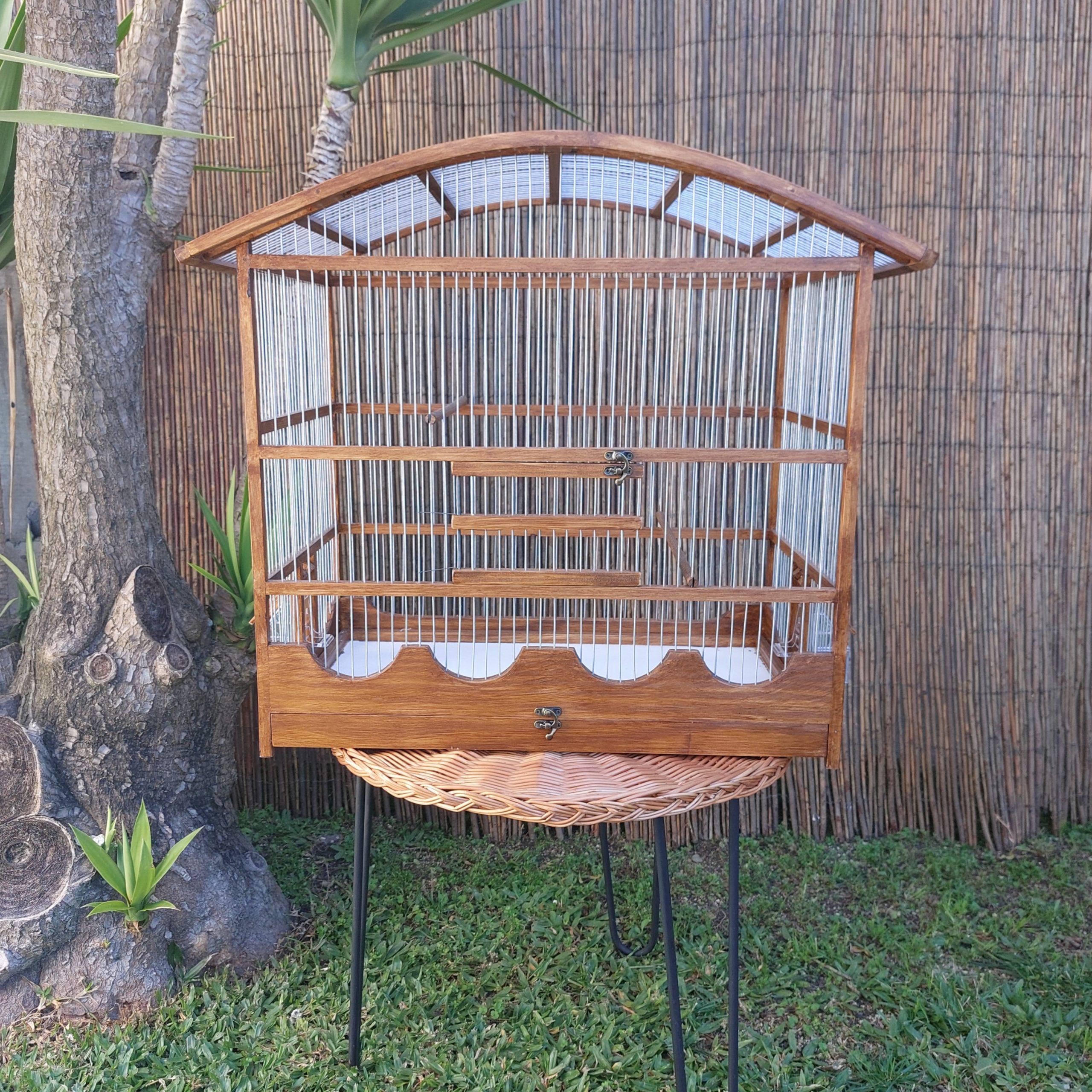 Super Large Curved Bird Cage - Brown - PadaWorks