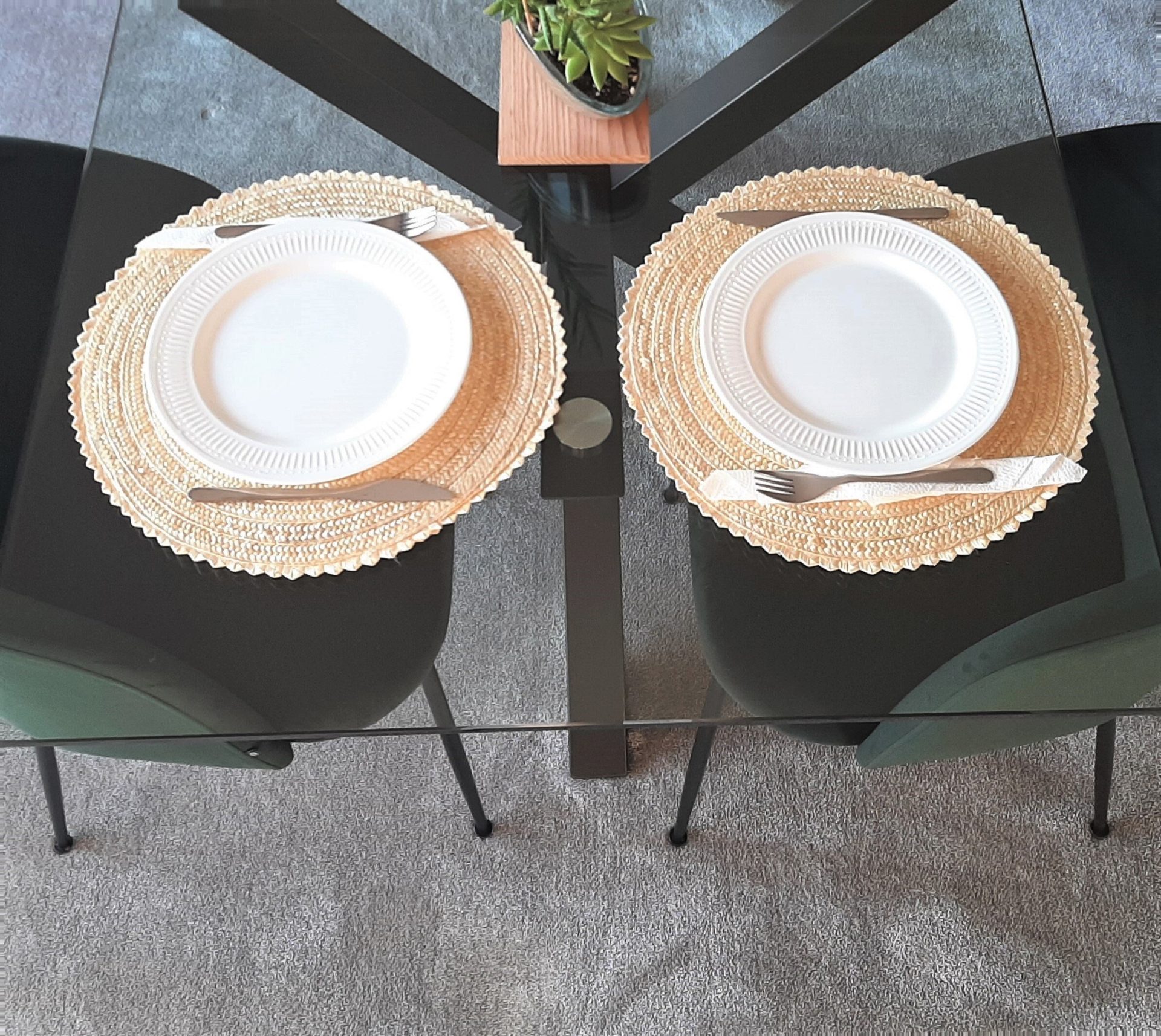 Set of 2 Straw Place Mat - PadaWorks