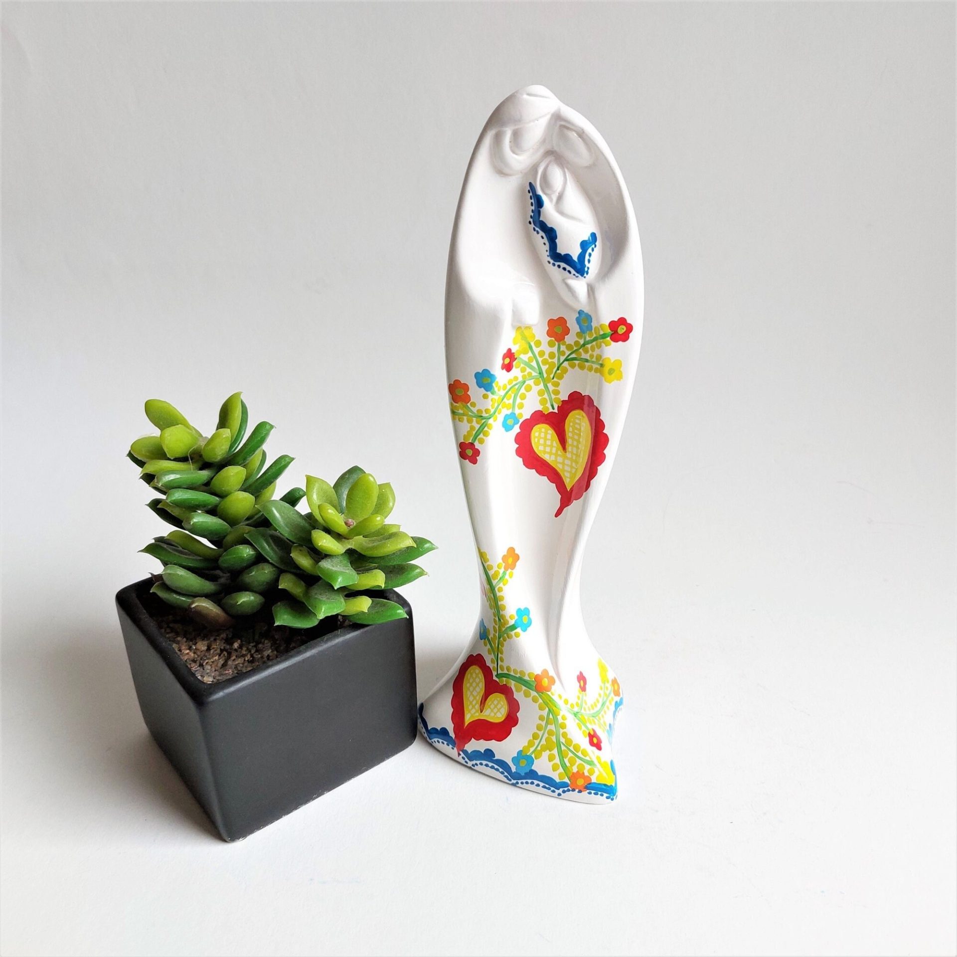 Ceramic Holy Family Hand Painted - PadaWorks