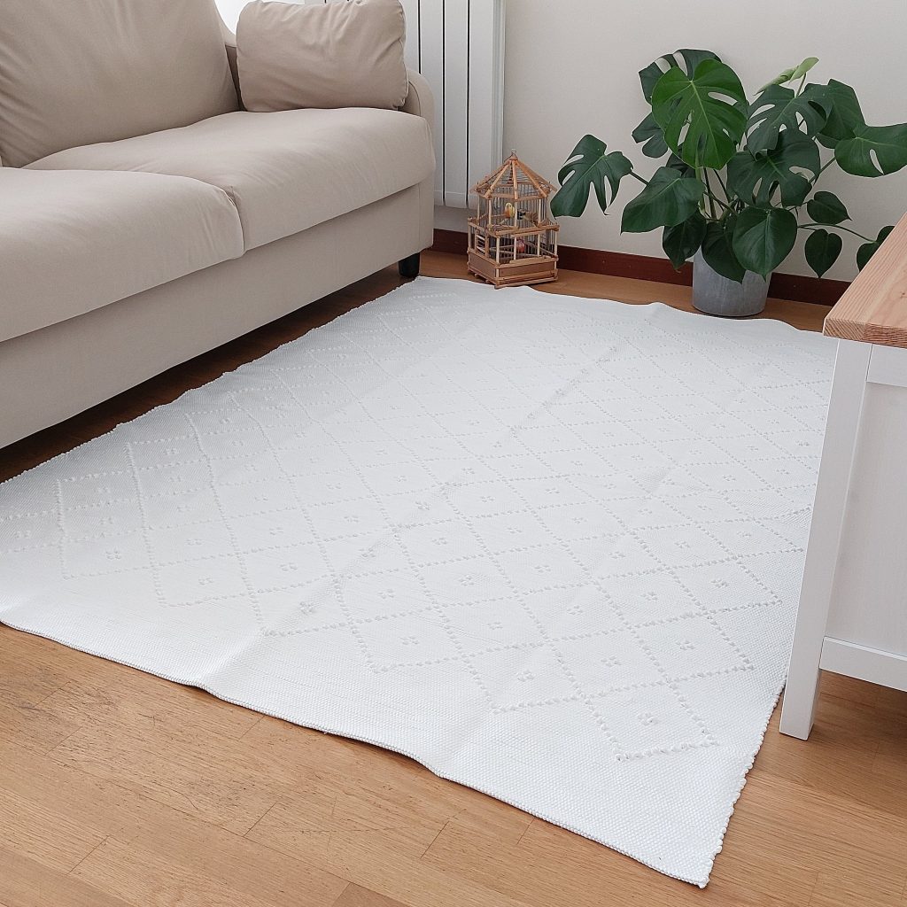 Large Pure White Rug - 150x200cm - Knotted Rug - PadaWorks
